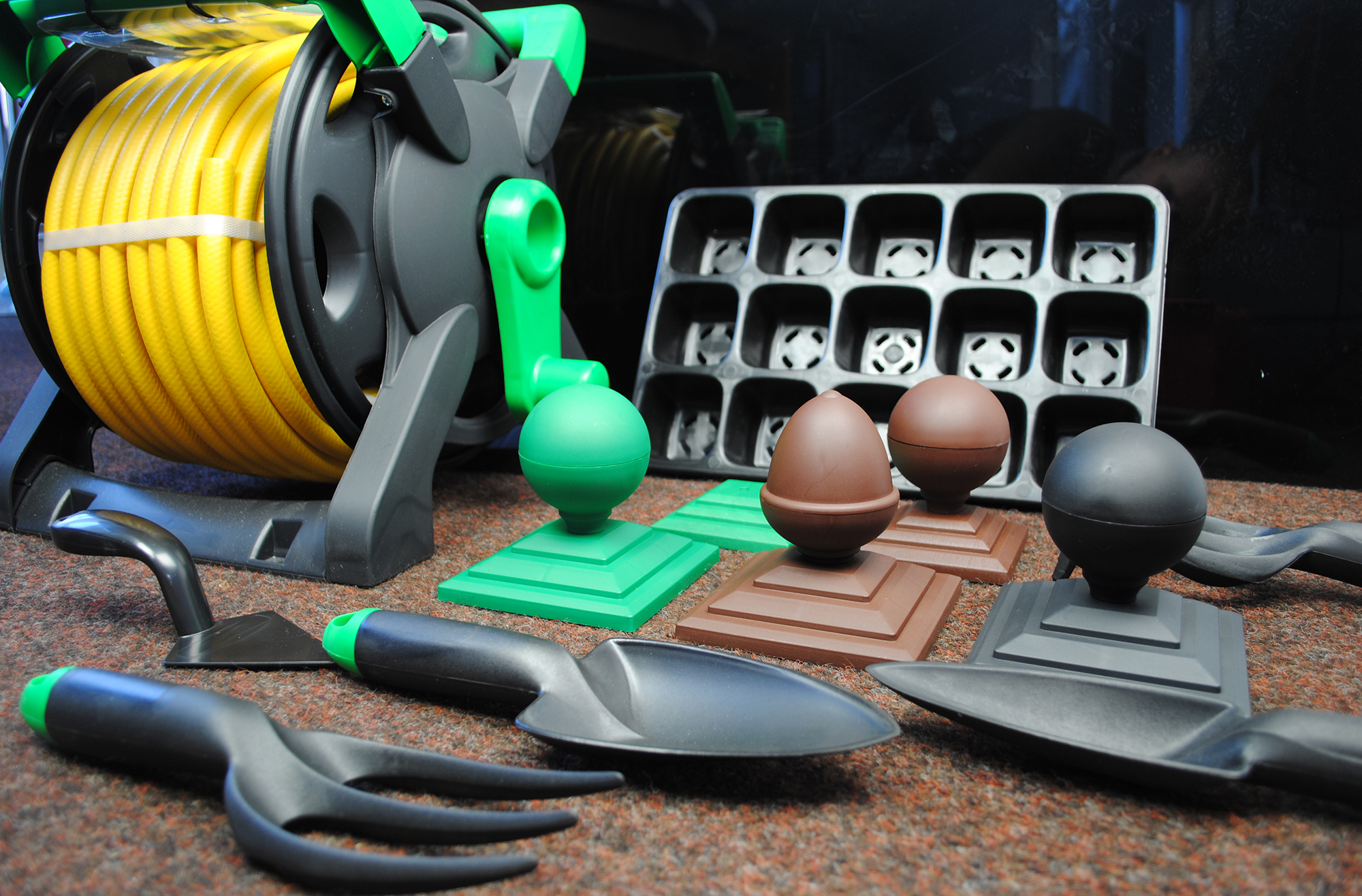 Where dreams are designed and manufactured Homepage - Linic Plastics